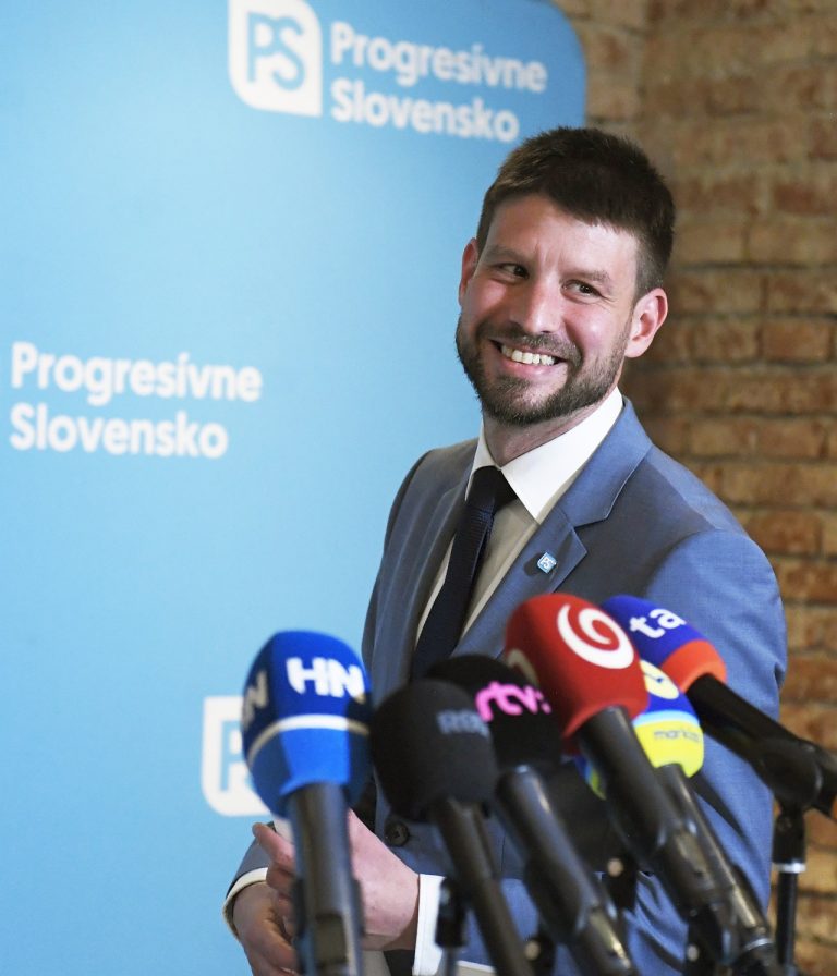 Šimečka vyzýva ľudí, aby išli v sobotu voliť do Európskeho parlamentu