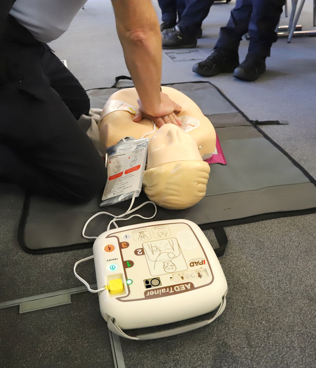 V máji do centrálneho registra zaevidovali 77 externých defibrilátorov