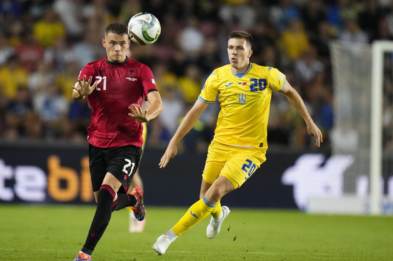Albánec Asllani predĺžil zmluvu s majstrom Interom Miláno do leta 2028
